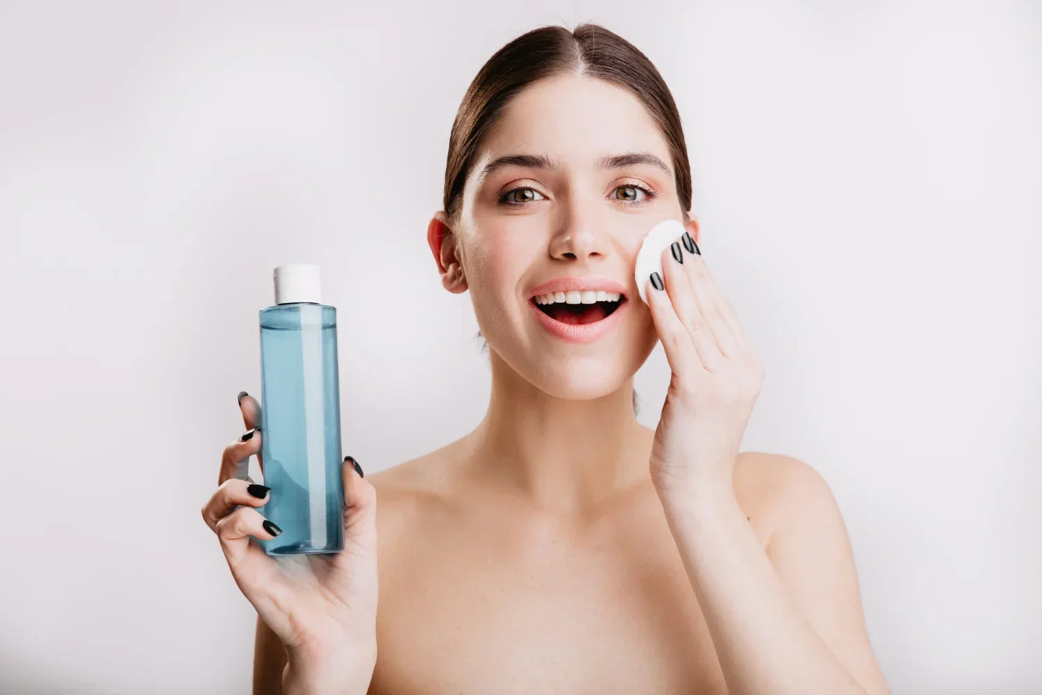 Intimate Cleanser: The Significance and Proper Usage